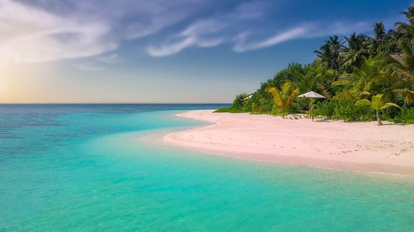 In Search of Paradise: The Caribbean Islands With The Clearest Water ...