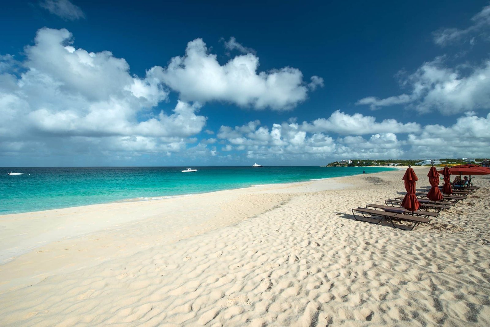 Anguilla or Antigua: The Honest Comparison You Need!