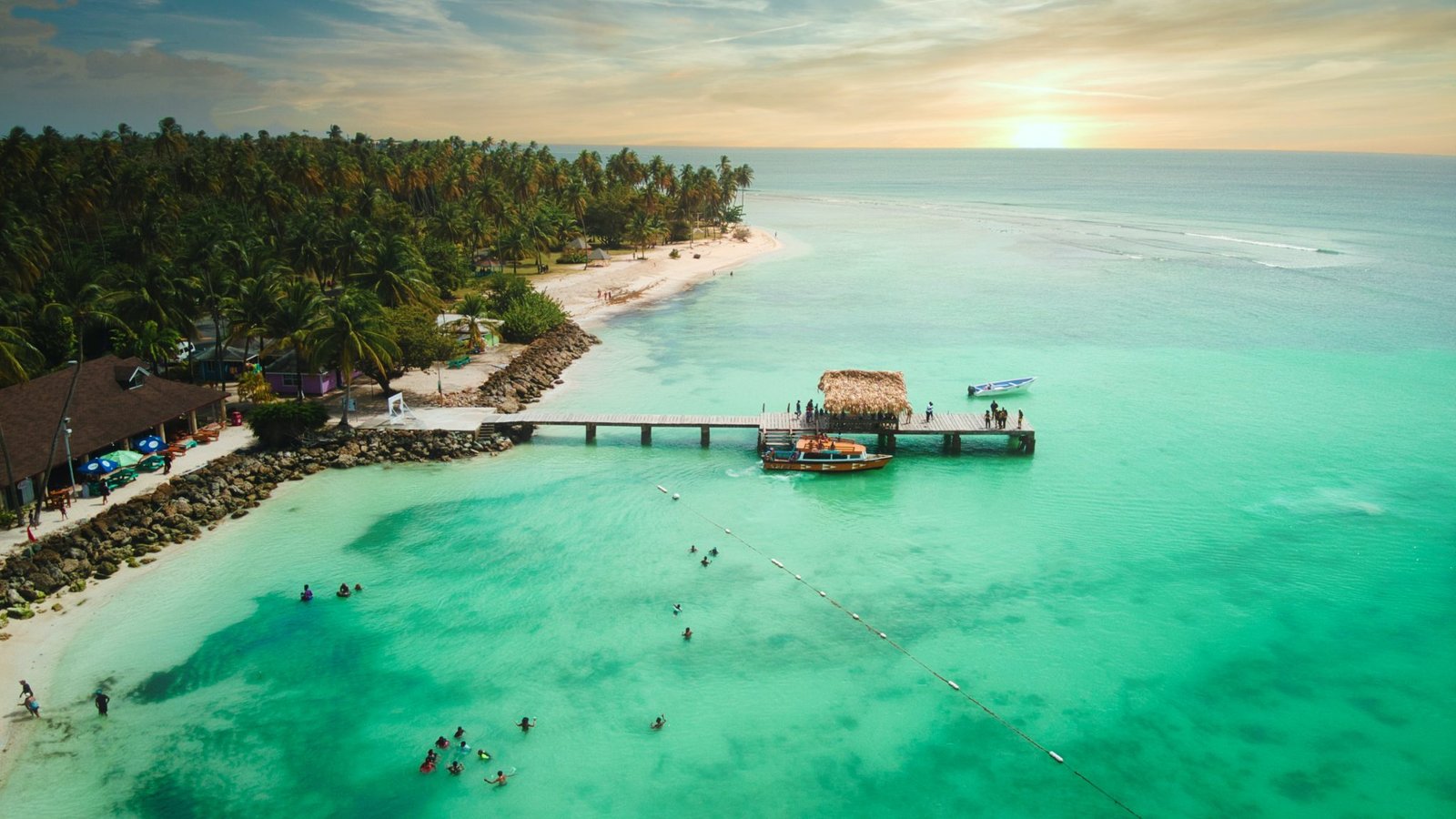 The Five Caribbean Islands Nature & Wildlife Lovers Must Visit!