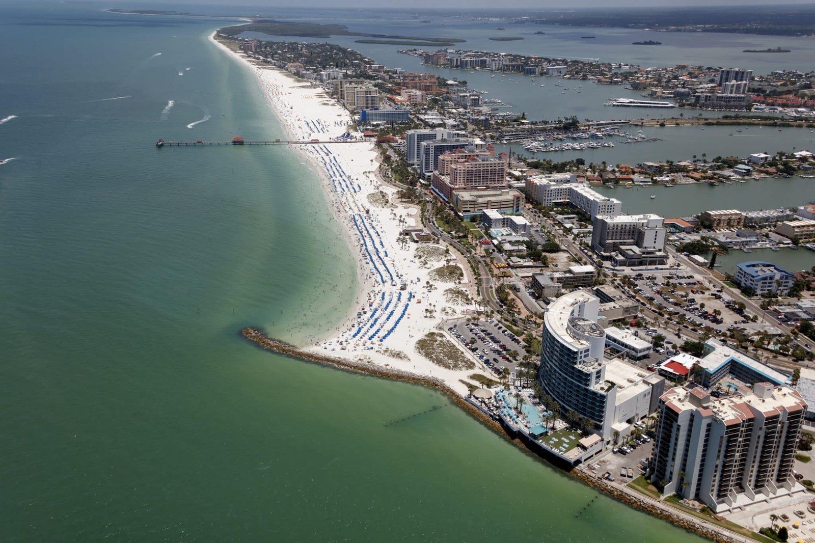 Siesta Key vs Clearwater: The Honest Comparison You Need!