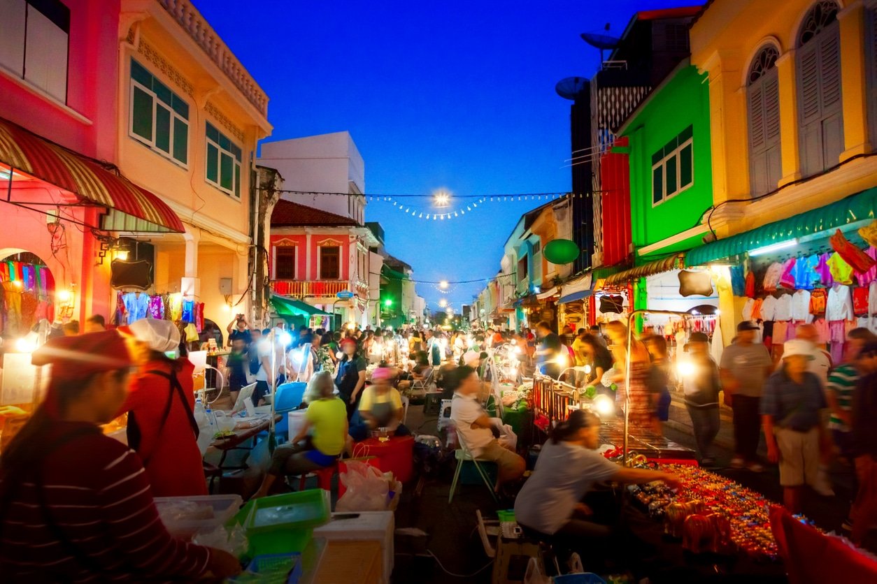 Phuket vs Pattaya: The Honest Comparison You Need [2023]